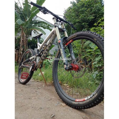 Sepeda Fullbike Intense FRO 951/Evo Size M Made in USA Bekas Normal ...