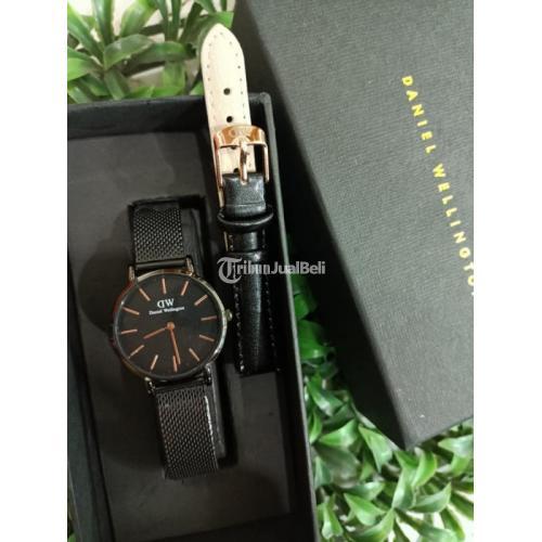 Jam Tangan DW Free Box Banyak Pilihan Warna Garansi di Sleman - Tribun ...