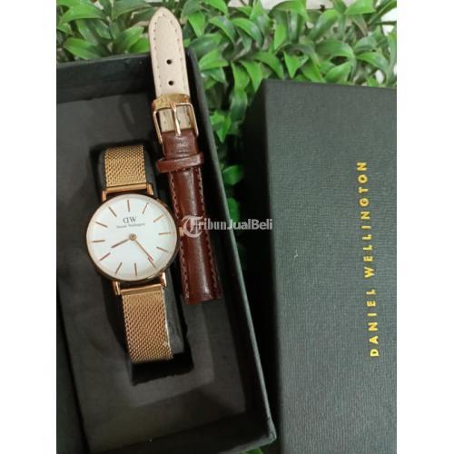 Jam Tangan DW Free Box Banyak Pilihan Warna Garansi di Sleman - Tribun ...