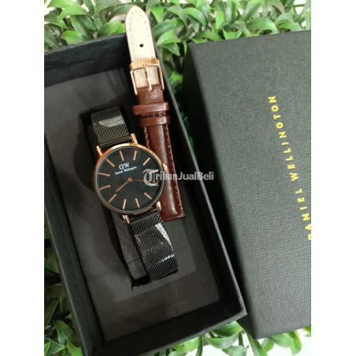 Jam Tangan DW Free Box Banyak Pilihan Warna Garansi di Sleman - Tribun ...