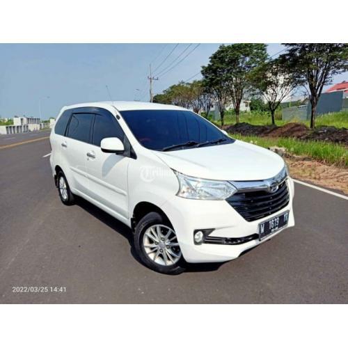 Mobil Daihatsu Xenia R Plus 2017 Manual Warna Putih Pajak Baru di ...