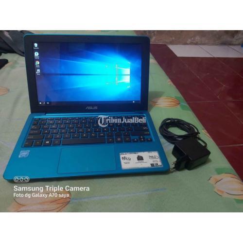 Laptop Asus E2025 Bekas Warna Biru RAM 2GB Siap Pakai di Bogor - Tribun ...