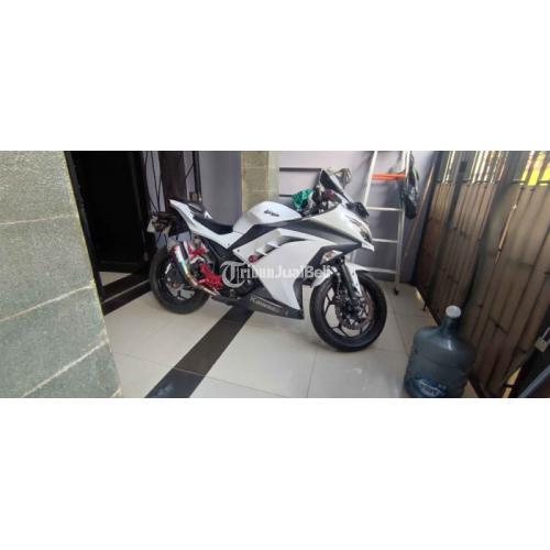 Motor Kawasaki Ninja 250 FI 2013 Warna Putih Bekas Pajak Hidup di ...
