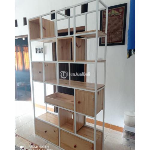 Rak Partisi Ruang Besi Holo Serbaguna Finishing Halus di Yogyakarta ...