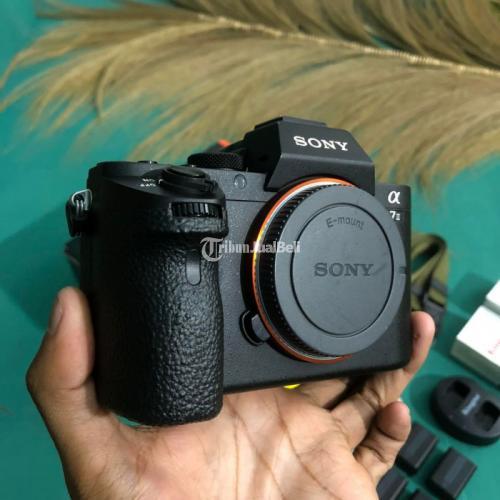 Kamera Mirrorless Sony A7II Full Frame Bekas Like New Normal Lengkap ...
