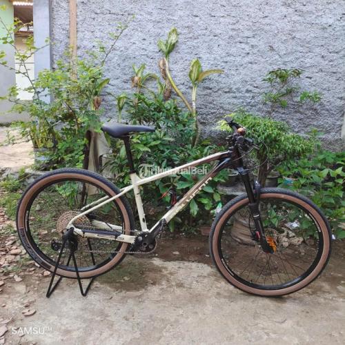 Sepeda Polygon Xtrada 6 2021 Size M 27.5 Bekas Mulus Normal di Bekasi - Tribun JualBeli