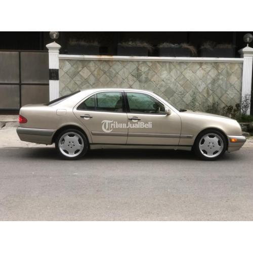 Mobil MercedesdiBenz e320 1997 Surat Lengkap Normal Mesin Sehat di ...
