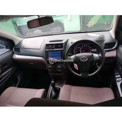 Mobil Toyota Avanza E 2017 Hitam Seken Normal Siap Pakai di Sukoharjo ...