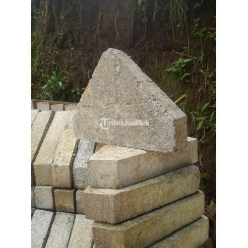 Supplier Paving Block Ukuran Besar di Malang - Tribun JualBeli
