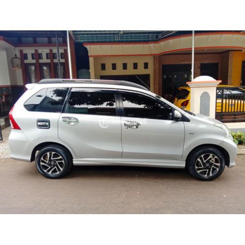 Mobil Toyota Avanza Veloz Tahun 2015 Bekas Manual Siap Pakai Harga Nego ...