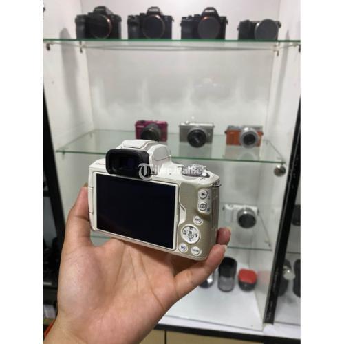 Kamera Canon EOS M50 Fullset Box Seken Sensor Lensa Kit di Sleman ...