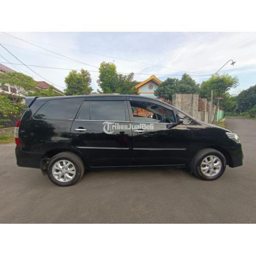 Mobil Toyota Kijang Innova V Matic Bensin 2005 Hitam Seken Pajak ...