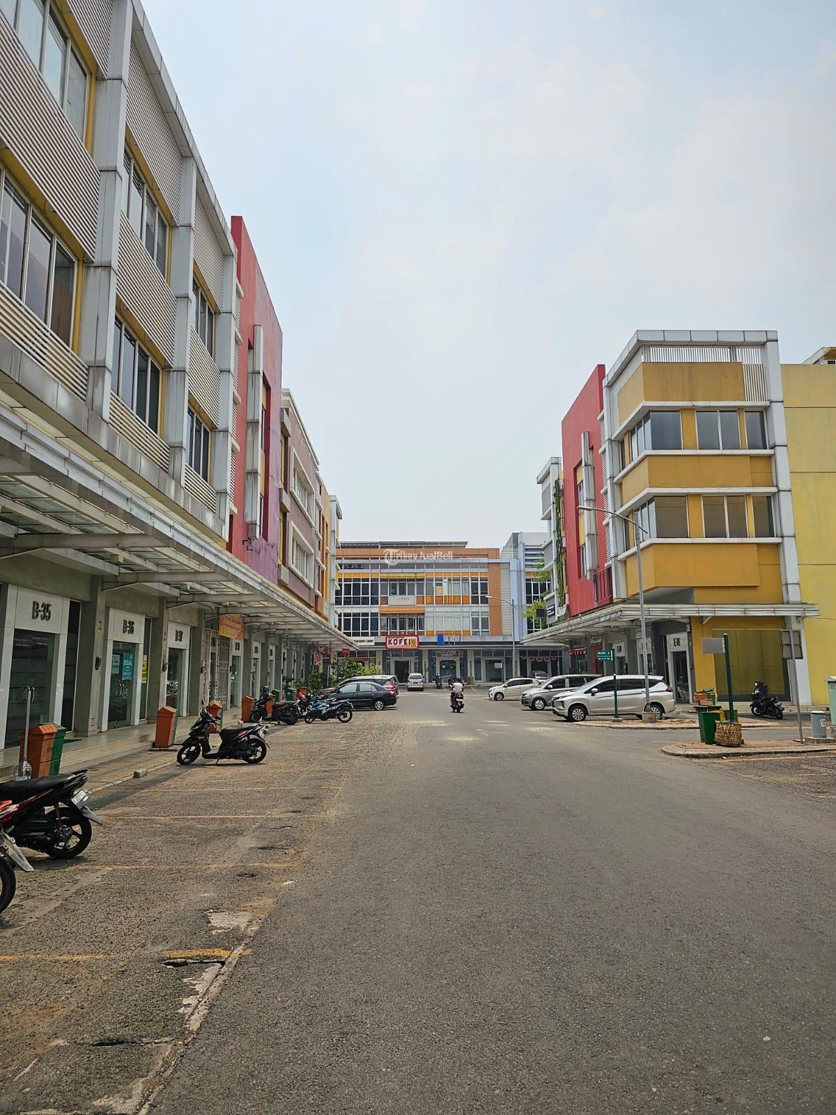 Jual Ruko Murah Second 3,5 Lantai Hadap Selatan di Sinpasa Summarecon ...