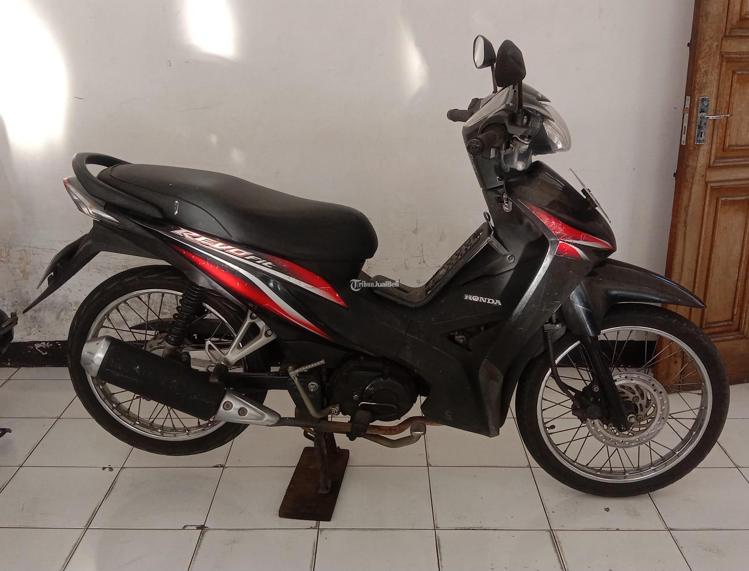 Motor Honda Revo 110 th 2011 Bekas Kelistrikan Normal di Sleman ...