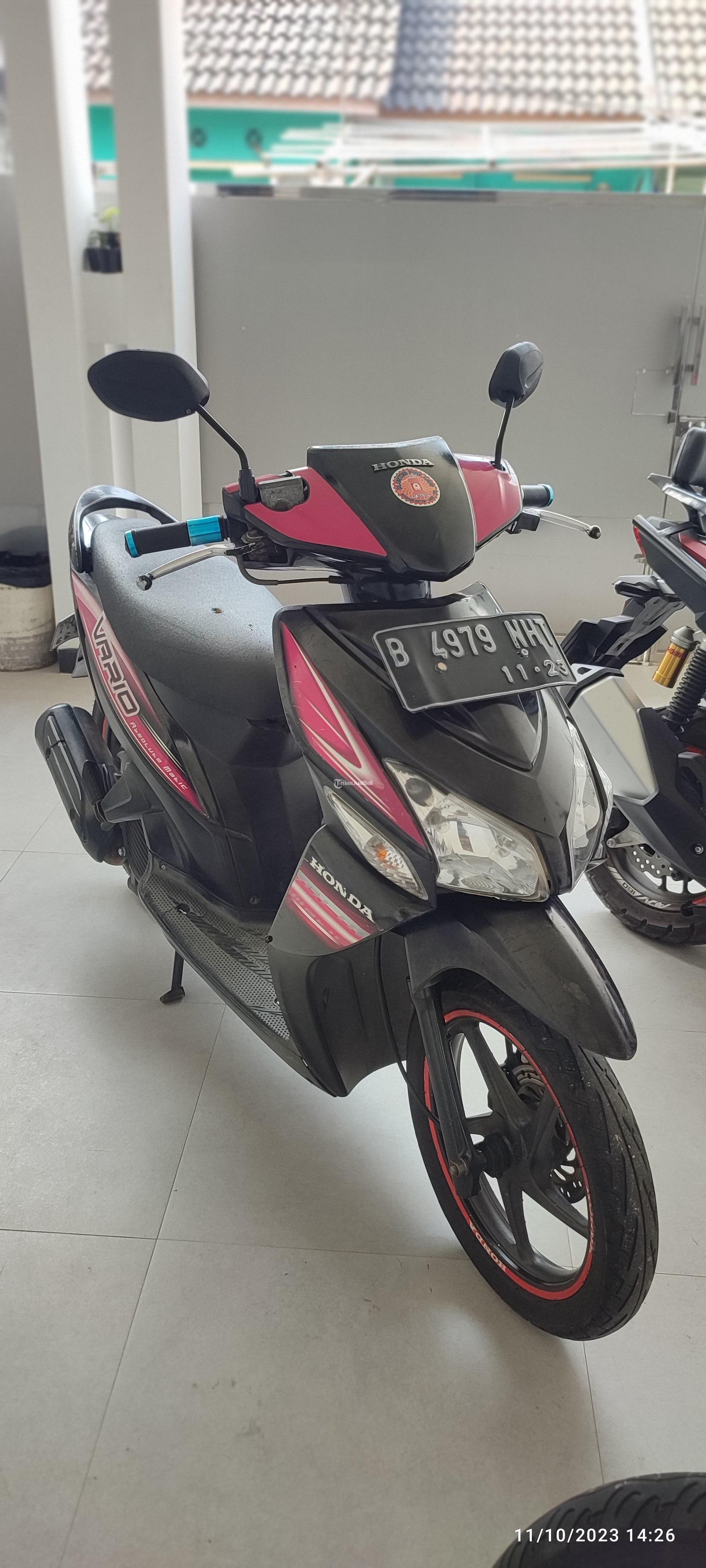 Motor Honda Vario 110 cc karbu tahun 2008 warna pink second lokasi ...