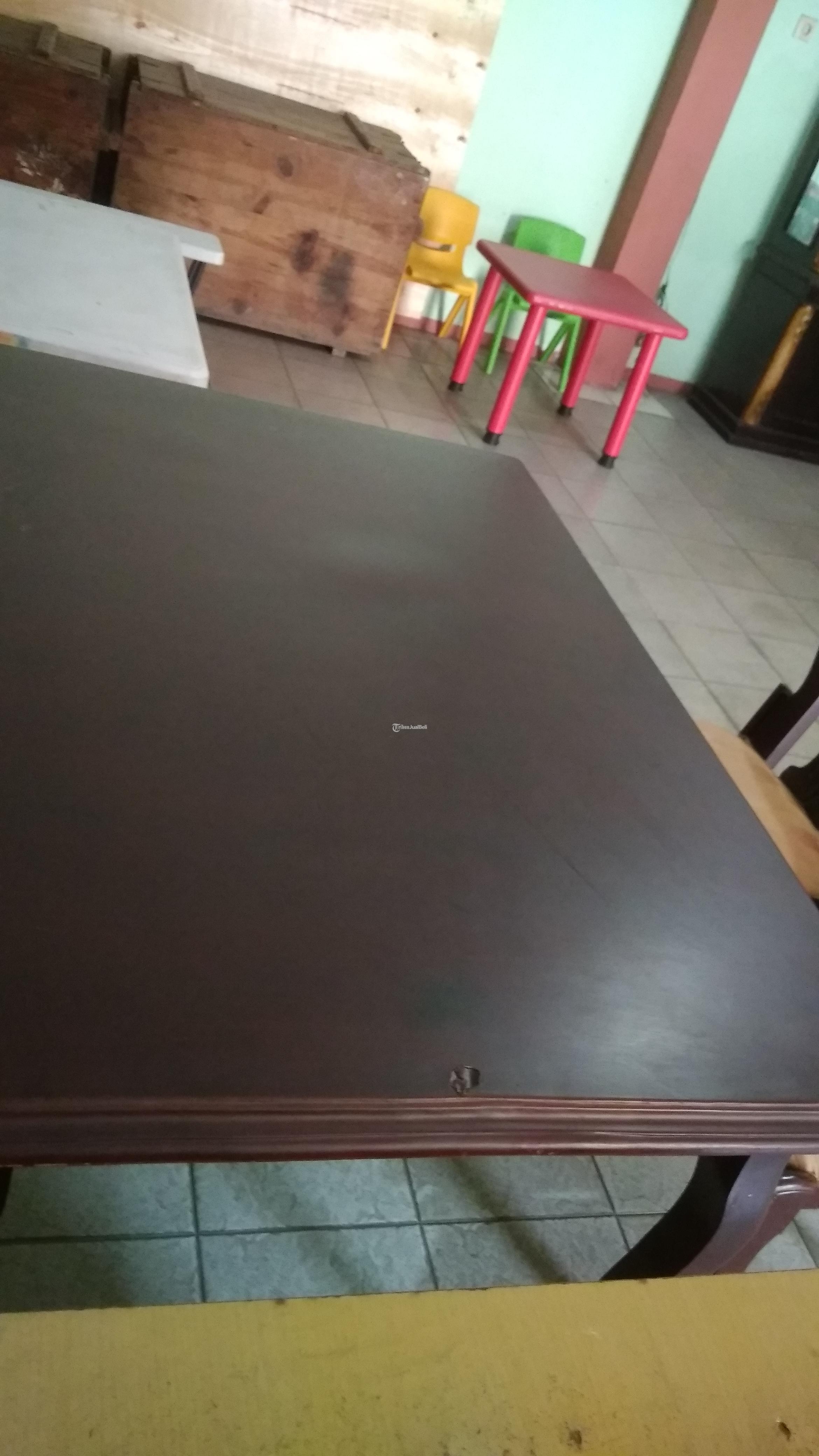 Meja Makan dan Meja Kantor Bekas Siap Pakai di Cianjur - Tribun JualBeli