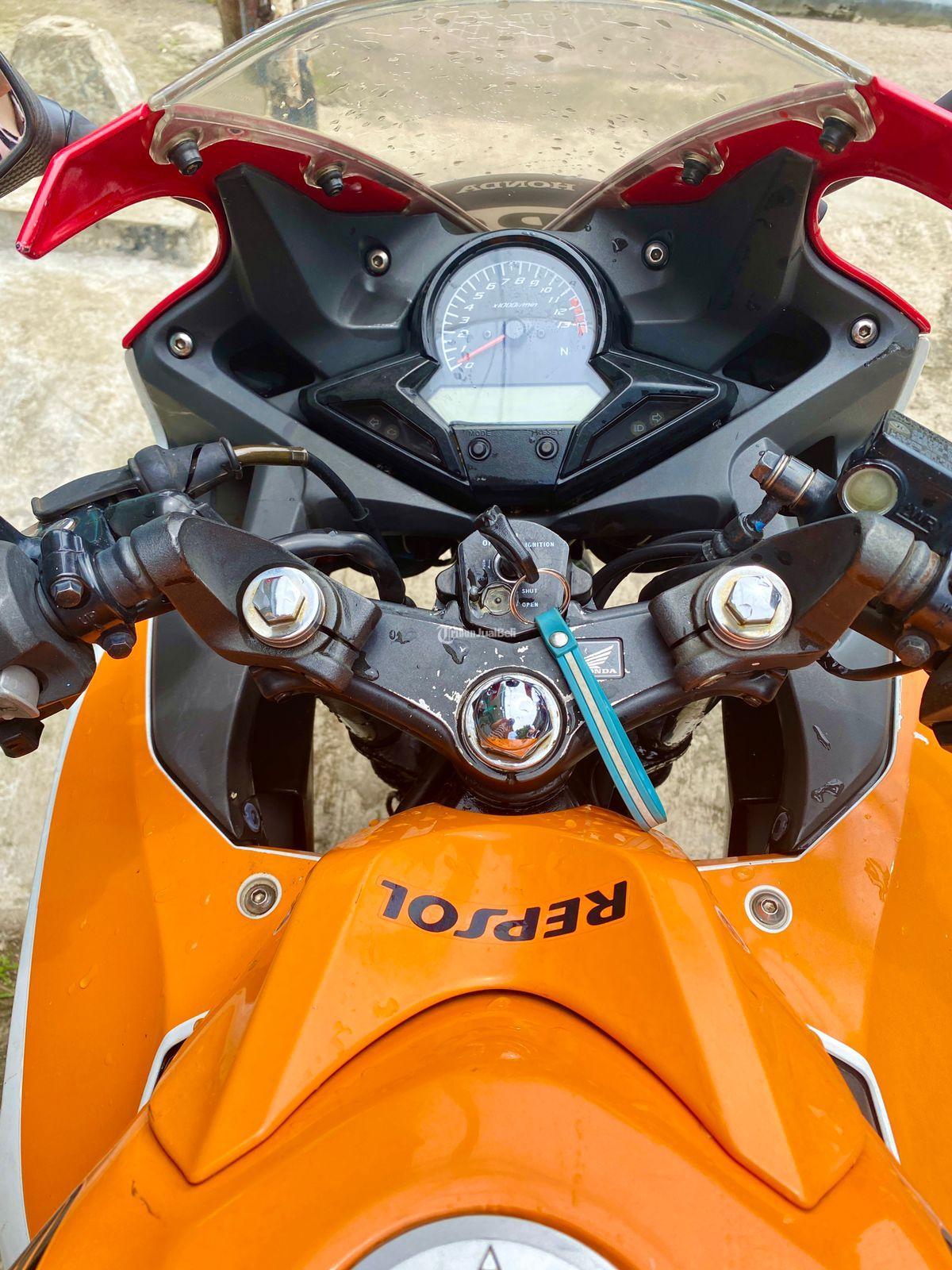 Motor CBR 150 Repsol Honda Tahun 2015 - Tribun JualBeli