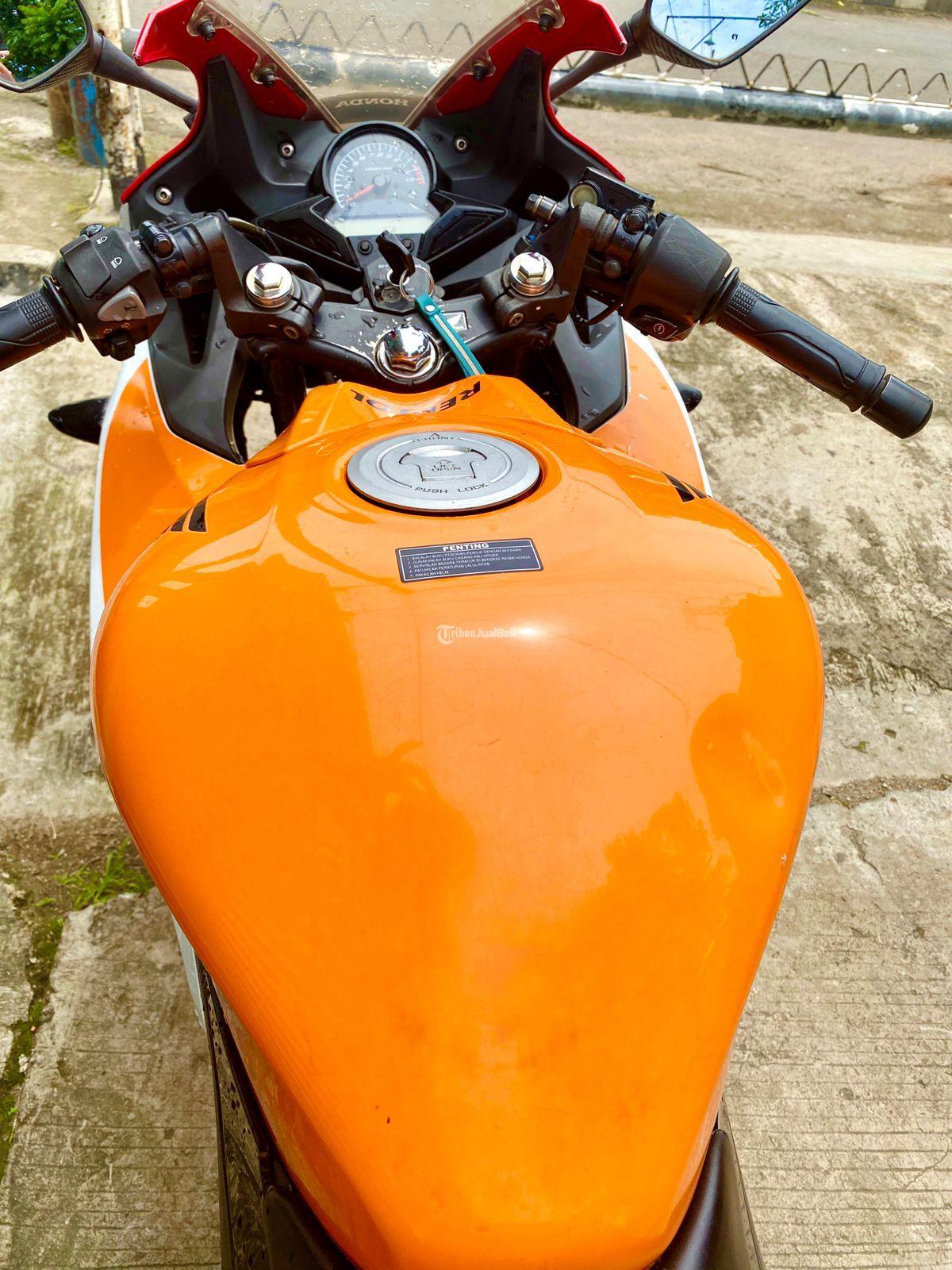 Motor CBR 150 Repsol Honda Tahun 2015 - Tribun JualBeli