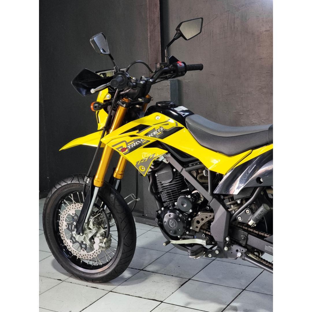 Kawasaki dtracker 2021 nopol N pajak on fullpaper odo 1rb gress mirip ...