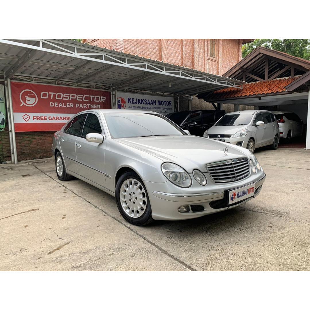 Mobil Mercedes Benz E260 Elegance Facelift 26cc Automatic Th2006 Bekas ...