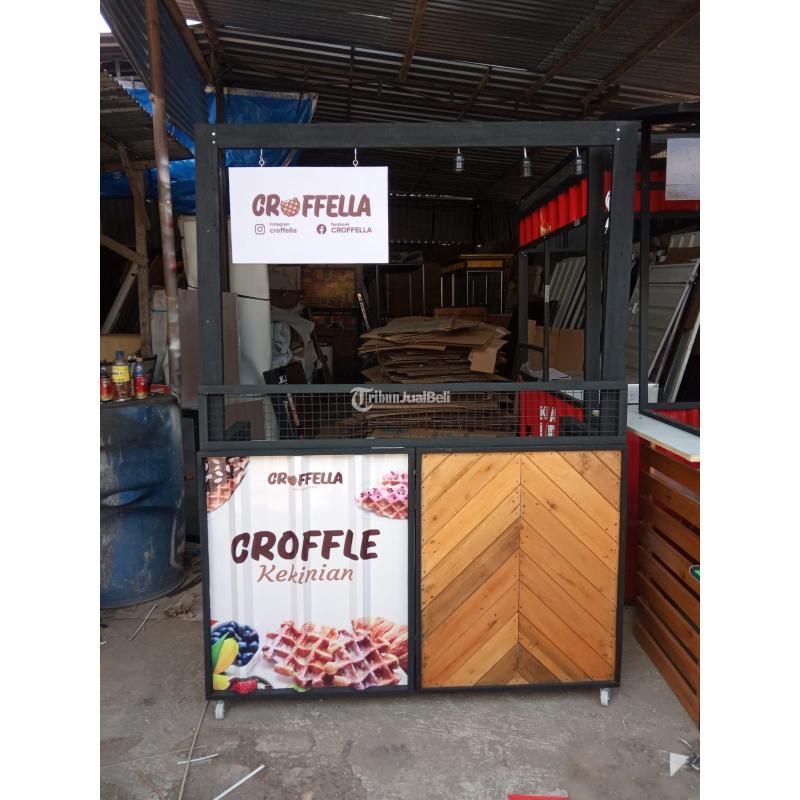 Booth Lipat Portable Estetik Bahan Galvalum dan Kayu Kuat di Kudus ...