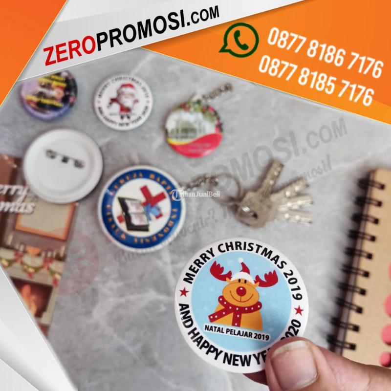 Souvenir Natal Pin Peniti Christmas Cetak Custom di Tangerang - Tribun ...