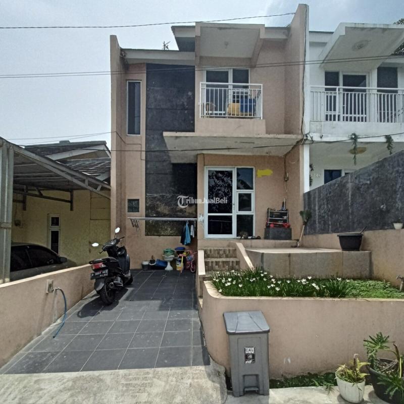 Dijual Rumah 2 Lantai di Lingkungan yang Asri dan Udara yang Sejuk di ...