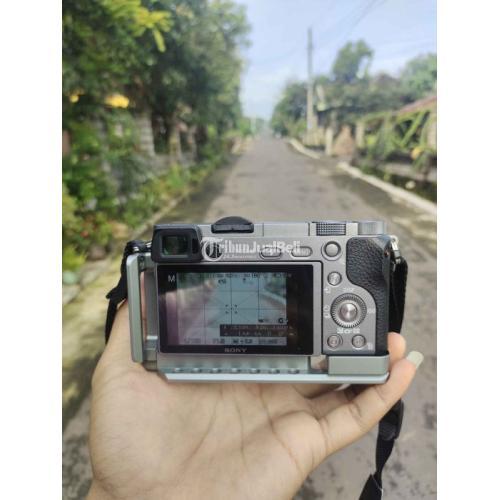 Kamera Sony A6000 Lensa Fix 35mm F1.8 Bekas Fullset Box Mulus Nego di ...