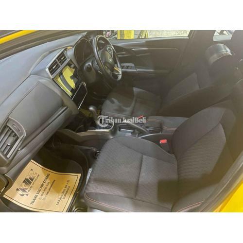 Mobil Honda Jazz RA AT 2019 Warna Kuning Bekas Pajak Jalan di Surabaya ...
