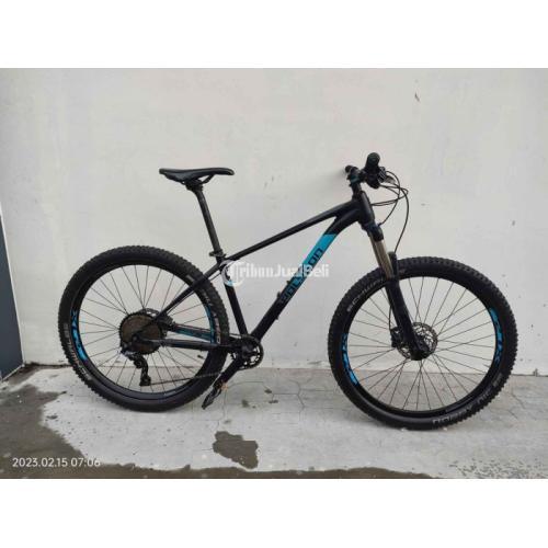Sepeda MTB Polygon Xtrada 8 Seri Tertinggi 11 Speed Ukuran 27.5 Frame S ...