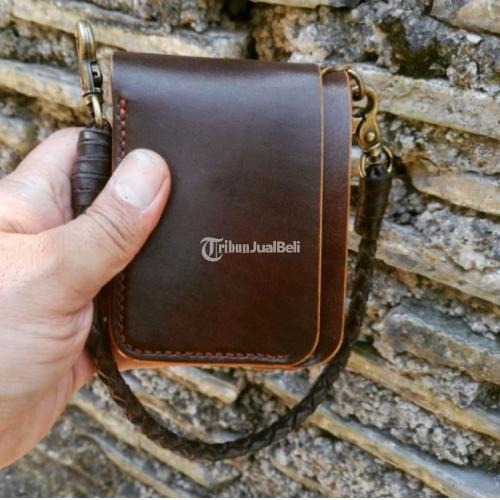 Kerajinan Dompet Kulit Asli Handmade Ukuran 9x12cm di Kuningan - Tribun ...