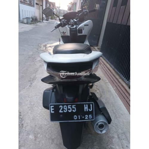 Motor Honda PCX 2019 Putih Seken Pajak Panjang Siap Pakai di Cirebon ...