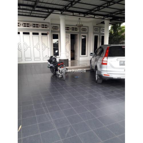 Dijual Rumah Besar 1 Lantai 4 Kt 3 Km Dekat Pusat Kota Harga Nego Di