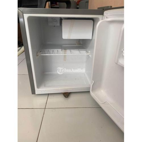 Kulkas Mini Bar GEA Bekas Like New Dingin di Bekasi - Tribun JualBeli