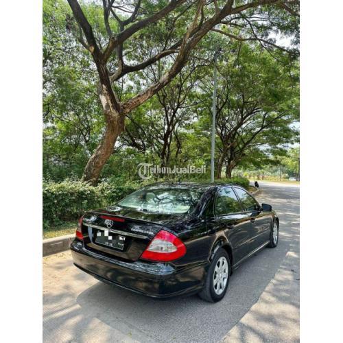 Mobil Mercy E200 Kompressor Bekas 2009 W211 Hitam Mulus Surat Lengkap ...