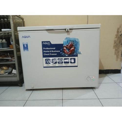 Freezer AQUA 200 Liter AQF 200W Bekas Pemakaian 1 Tahunan di Bandung TribunJualBeli