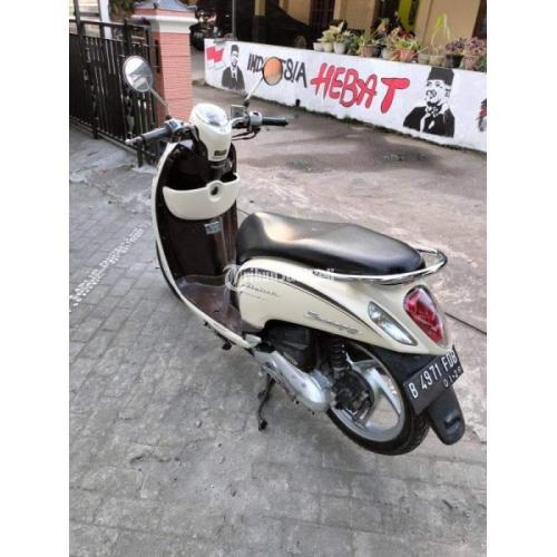 Motor Honda Scoopy 2016 Cream Bekas Mesin Normal Kelistrikan Terawat ...