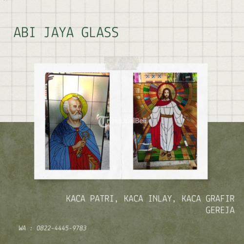 Kaca Patri Gereja Kaca Grafir di Karo - Tribun JualBeli