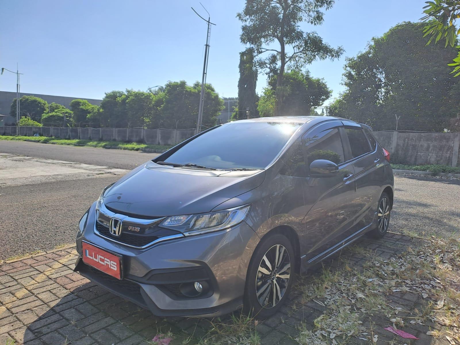 Mobil Bekas Honda Jazz GK5 15 RS CKD CVT Tahun 2021 Warna Grey Plat Genap di Jakarta Timur ...