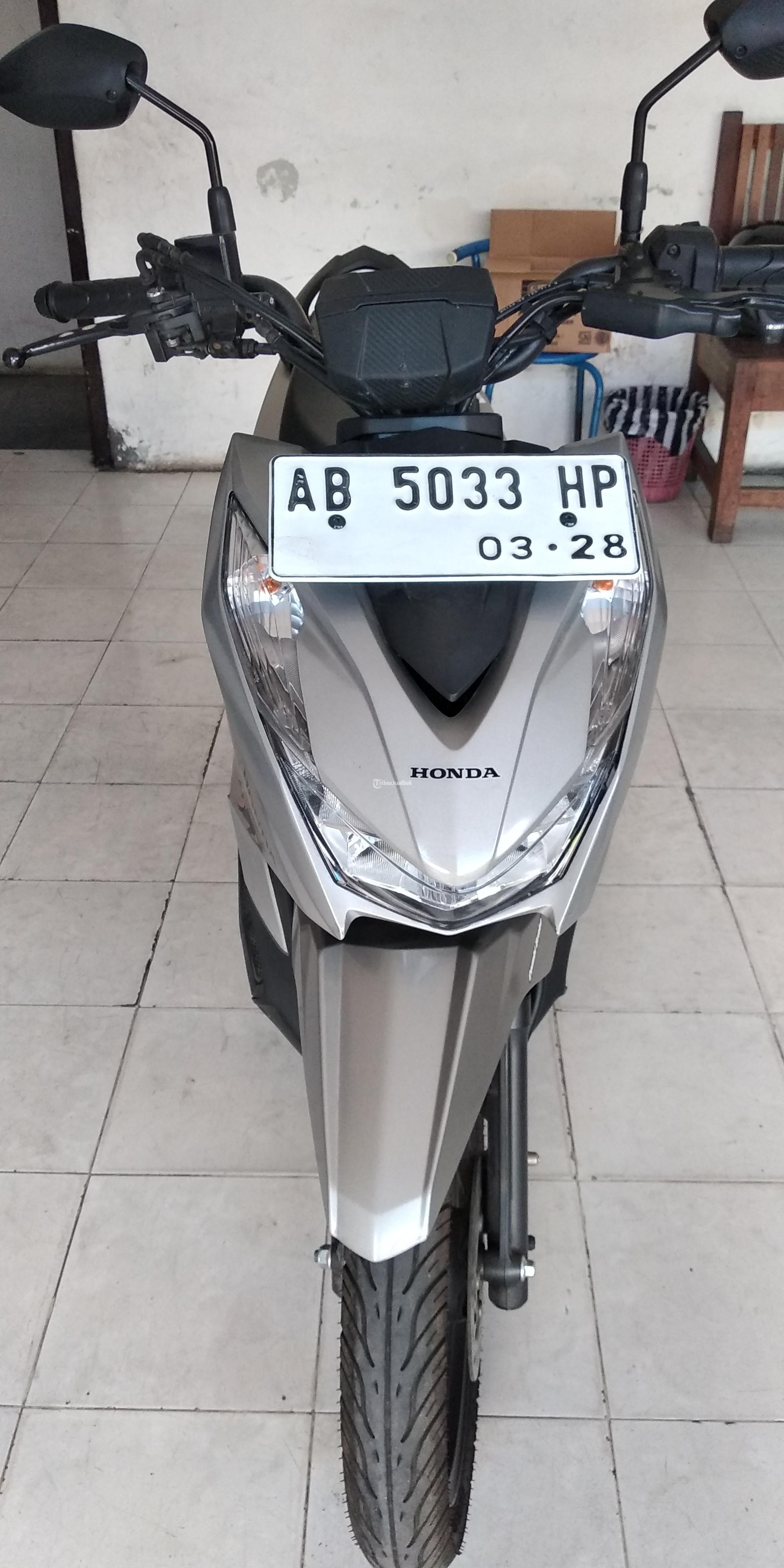 Motor Honda Beat Street 2023 Plat AB Harga Nego Warna Silver di Sleman ...