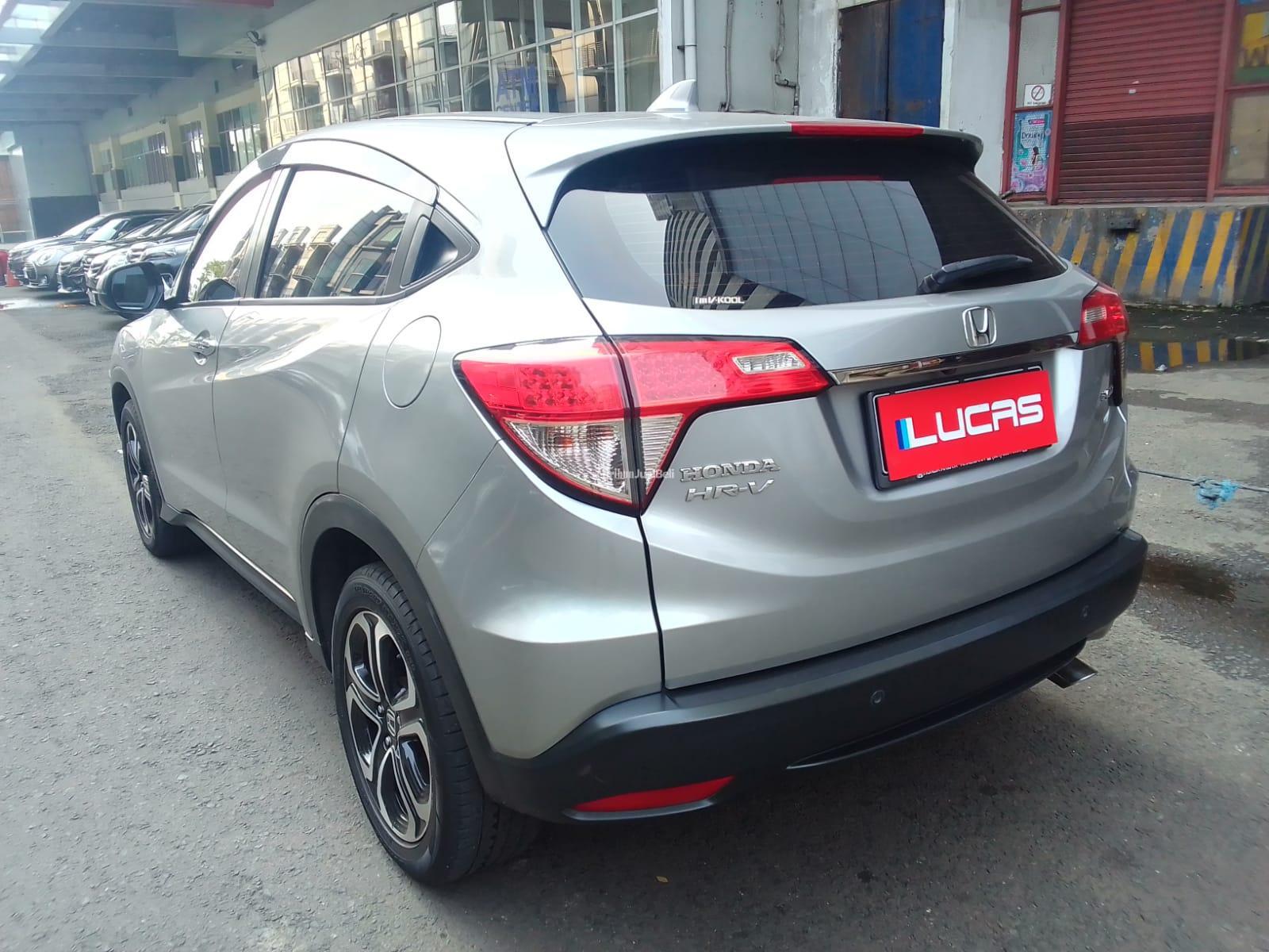 Mobil Honda HRV E CVT 2018 Grey Jakarta Barat - Tribun JualBeli