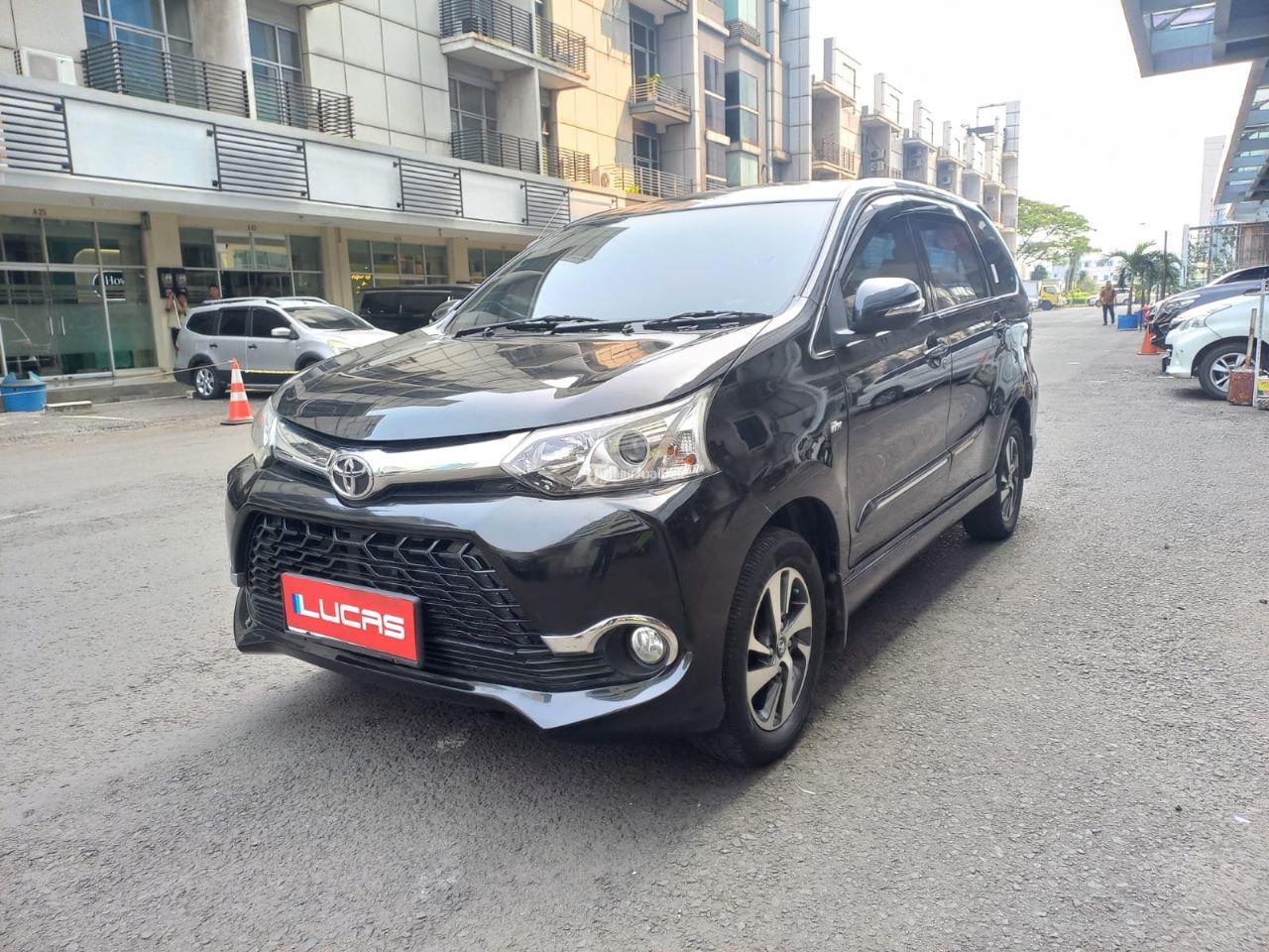 Mobil Toyota Avanza Veloz AT Bekas th 2018 Hitam di Bekasi Kota ...
