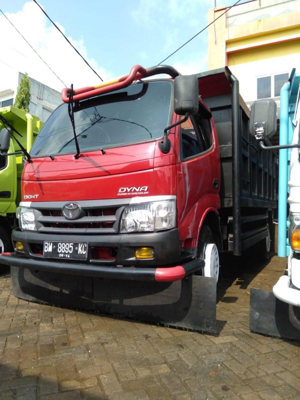 Toyota Dyna Dump Truk 2014 di Kuantan Singingi - Tribun JualBeli Toyota Dyna Dump Truk 2014 di Kuantan Singingi - Tribun JualBeli