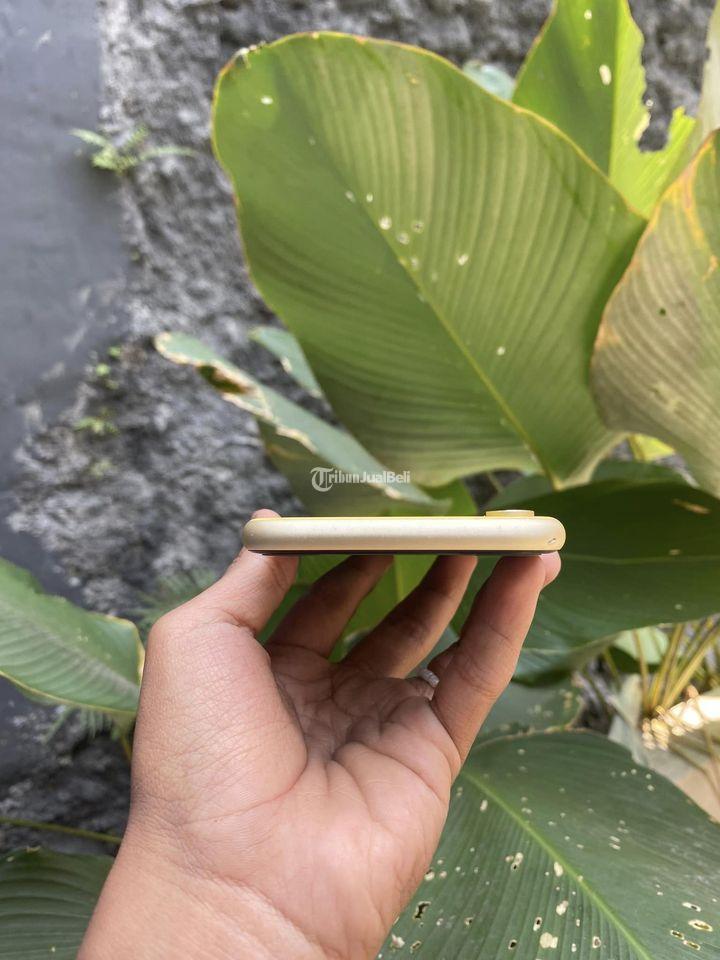 HP iPhone XR Bekas 64 GB Warna Kuning Siap Pakai Harga Nego di Malang ...