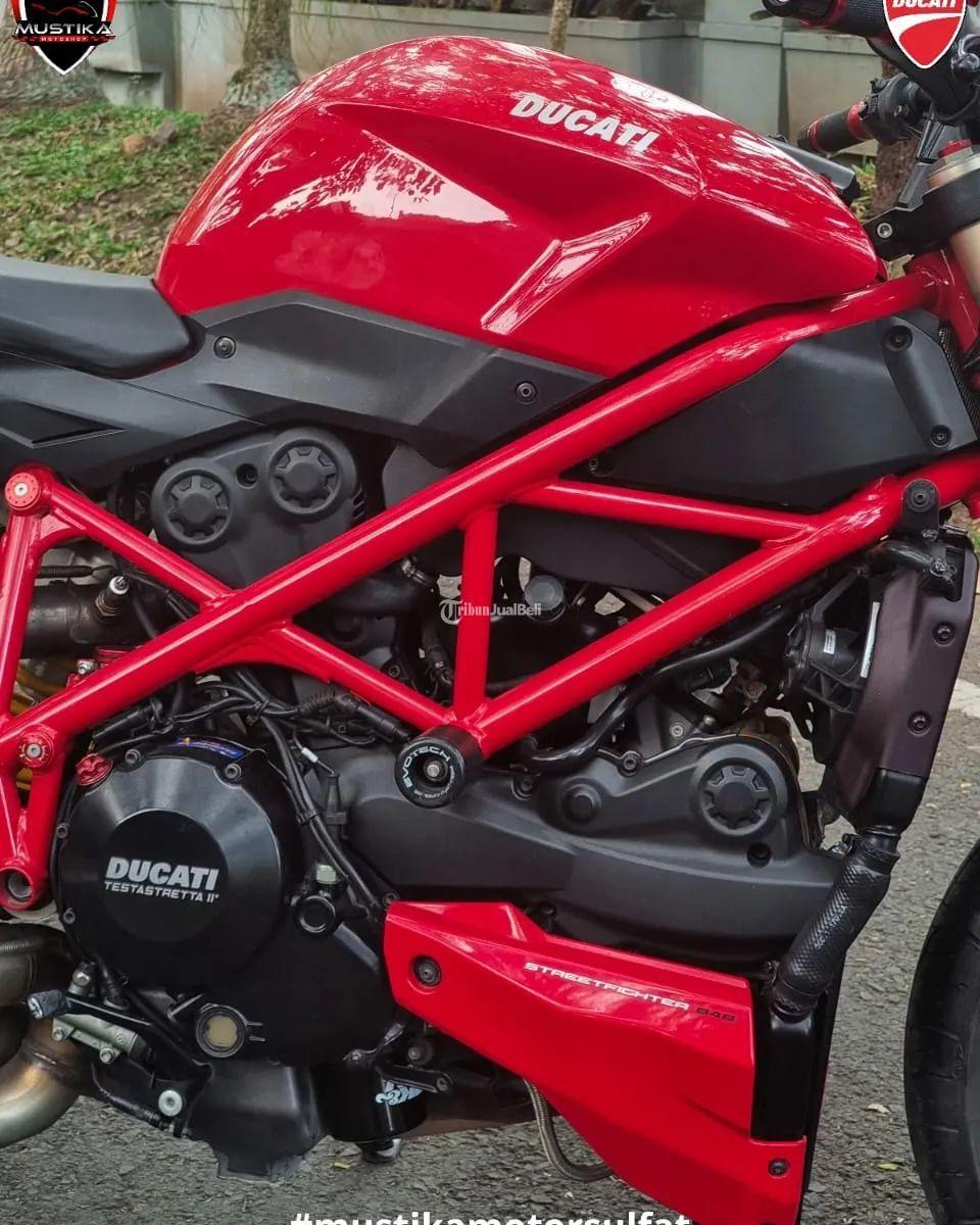 Ducati Street Fighter 848 2013 with Modif Kualitas Dewa di Malang Kota ...