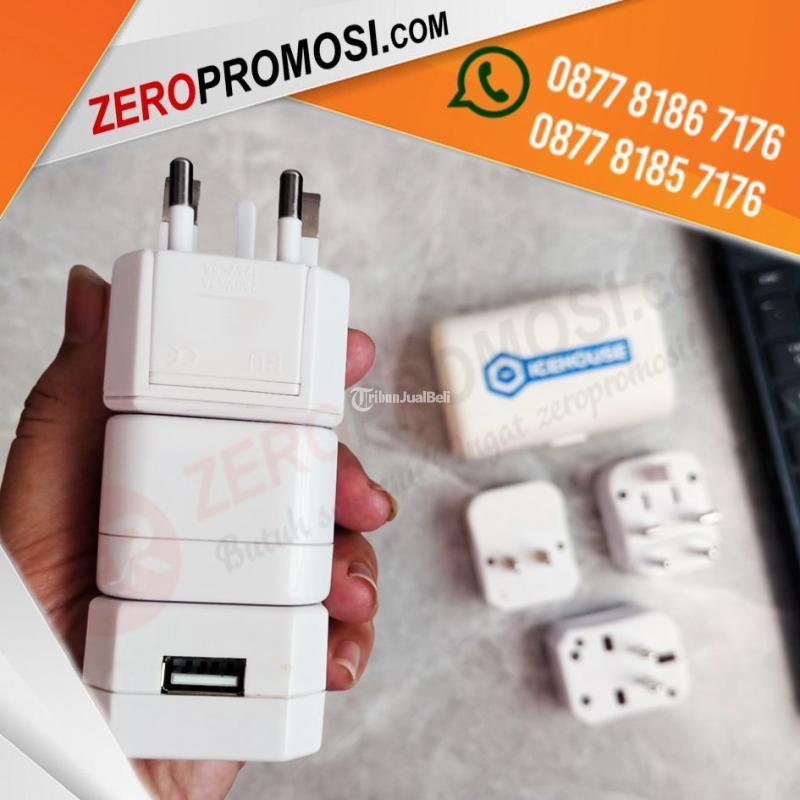 Universal Charger Travel Adapter UAR01U With Usb Port Cetak Logo di ...