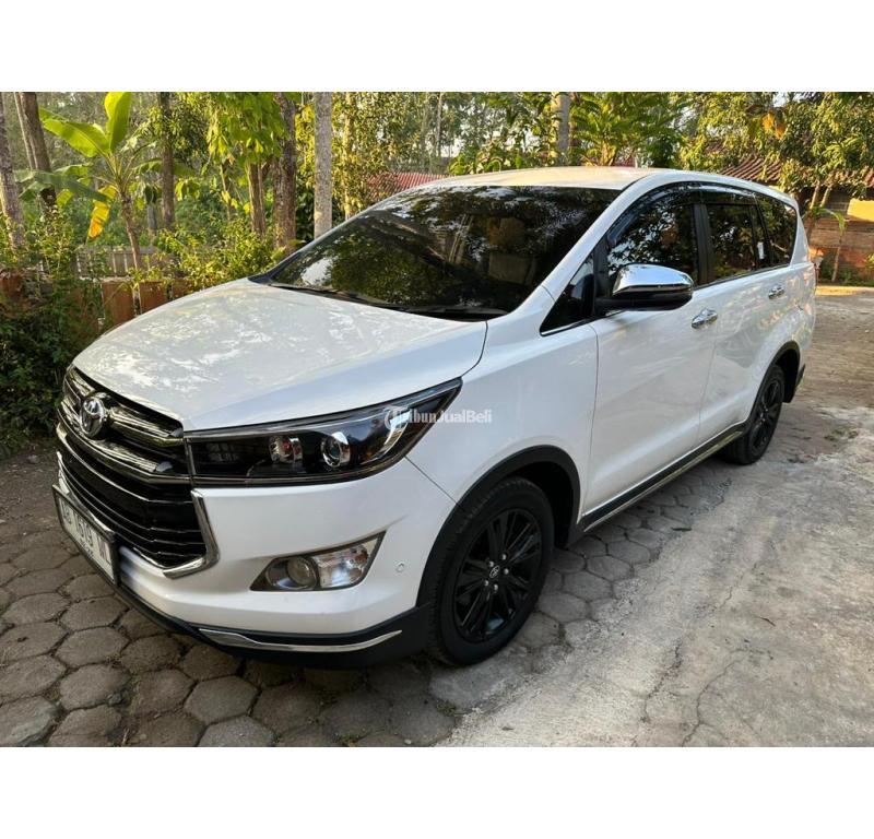 Toyota Innova Venturer Putih Matic Diesel 2017 Bekas Terawat di ...