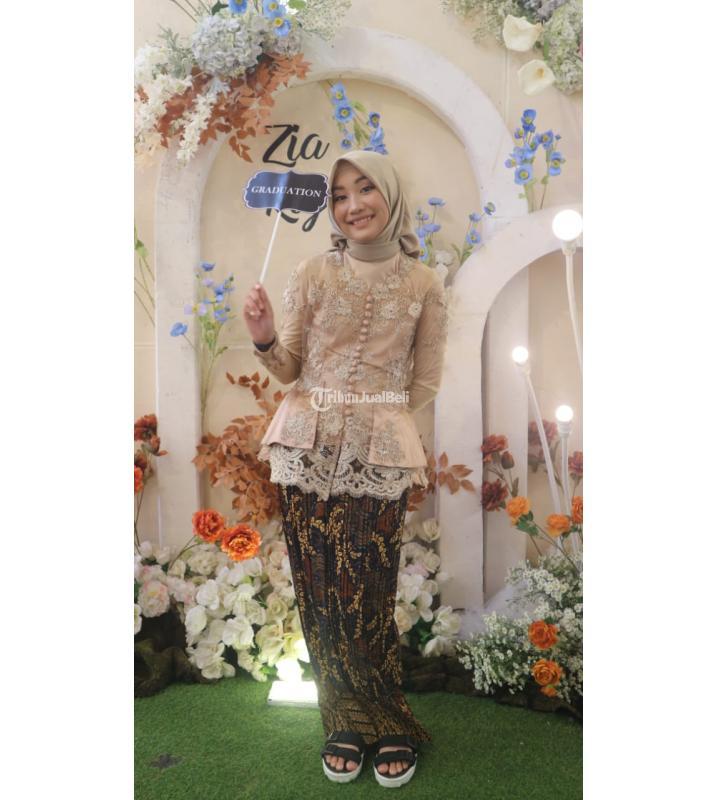 PAKET GRADUATION MURAH MALANG - Tribun JualBeli