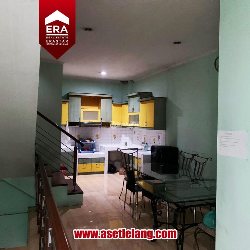 Ruko 4 Lantai, Jl. Mangga Dua Raya, Pinangsia, Jakarta Barat - Tribun ...