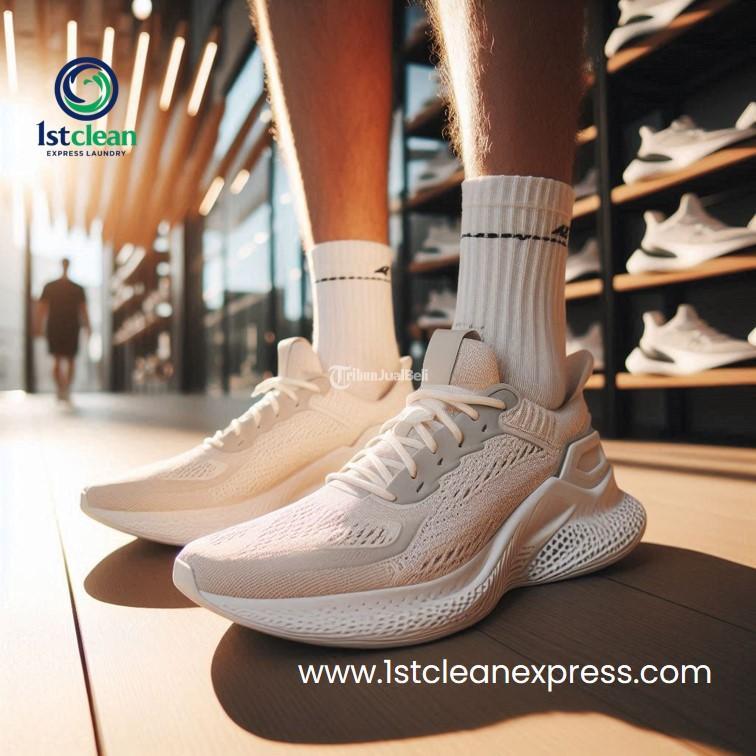 Service Cuci Sepatu Bersihkan Sepatu Anda Tanpa Repot di Sleman ...